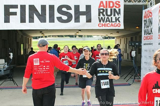 PHOTOS: Flash Mobs, Female Condoms, and Loads of Cash from Chicago's ...