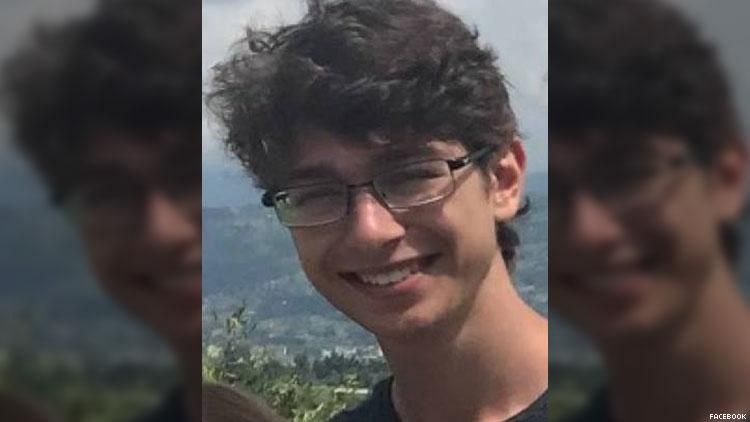 Pennsylvania Teen Wins Prestigious Science Award For Work In HIV